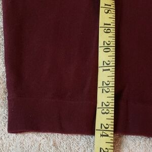 Peter Nygard | Sweaters | Peter Nygard Deep Red Knit Sweater | Poshmark